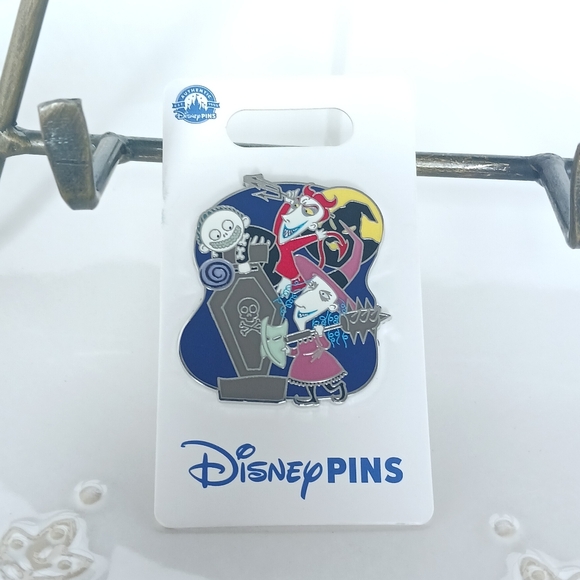 Disney | Accessories | Disney Pins The Nightmare Before Christmas Lock ...